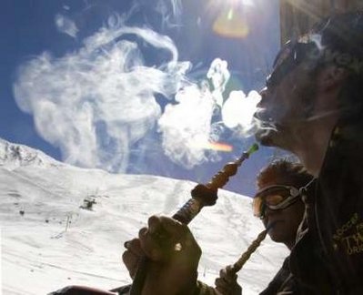 The Real “Smoke On The Water” It Dances Like The Deep Purple Never Can ...