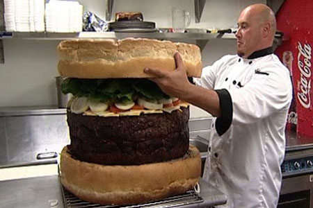 Steve Mallie 185lbs Hamburger In The Guinness Book of World Record. Is ...